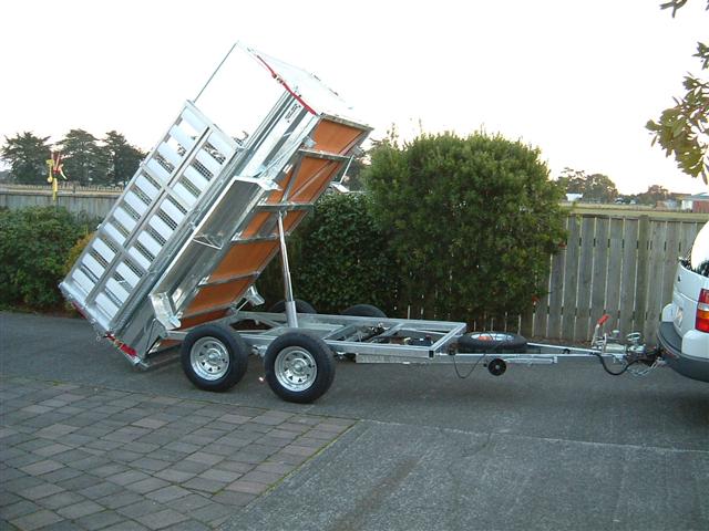 Hydraulic Tippers - Brent Smith Trailers
